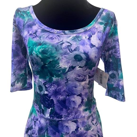 LuLaRoe | Dresses | Vintage Lularoe Lavender Floral Balletcore Scoop ...